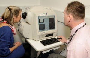 Optometry Studies in the UK - Study and Go Abroad